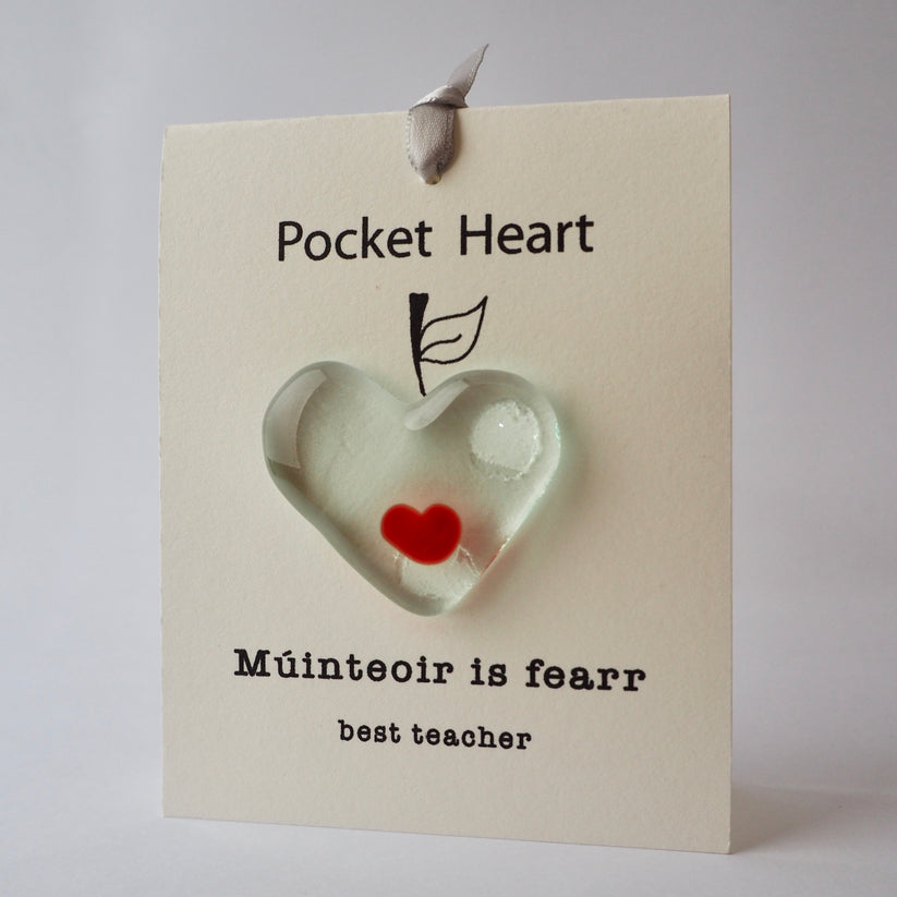 Muinteoir is fearr - best teacher – Pocket hearts